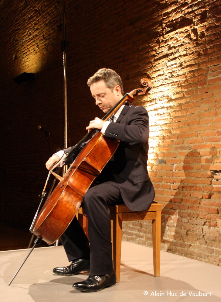 Voyage en violoncelle majeur avec Marc Coppey - ResMusica