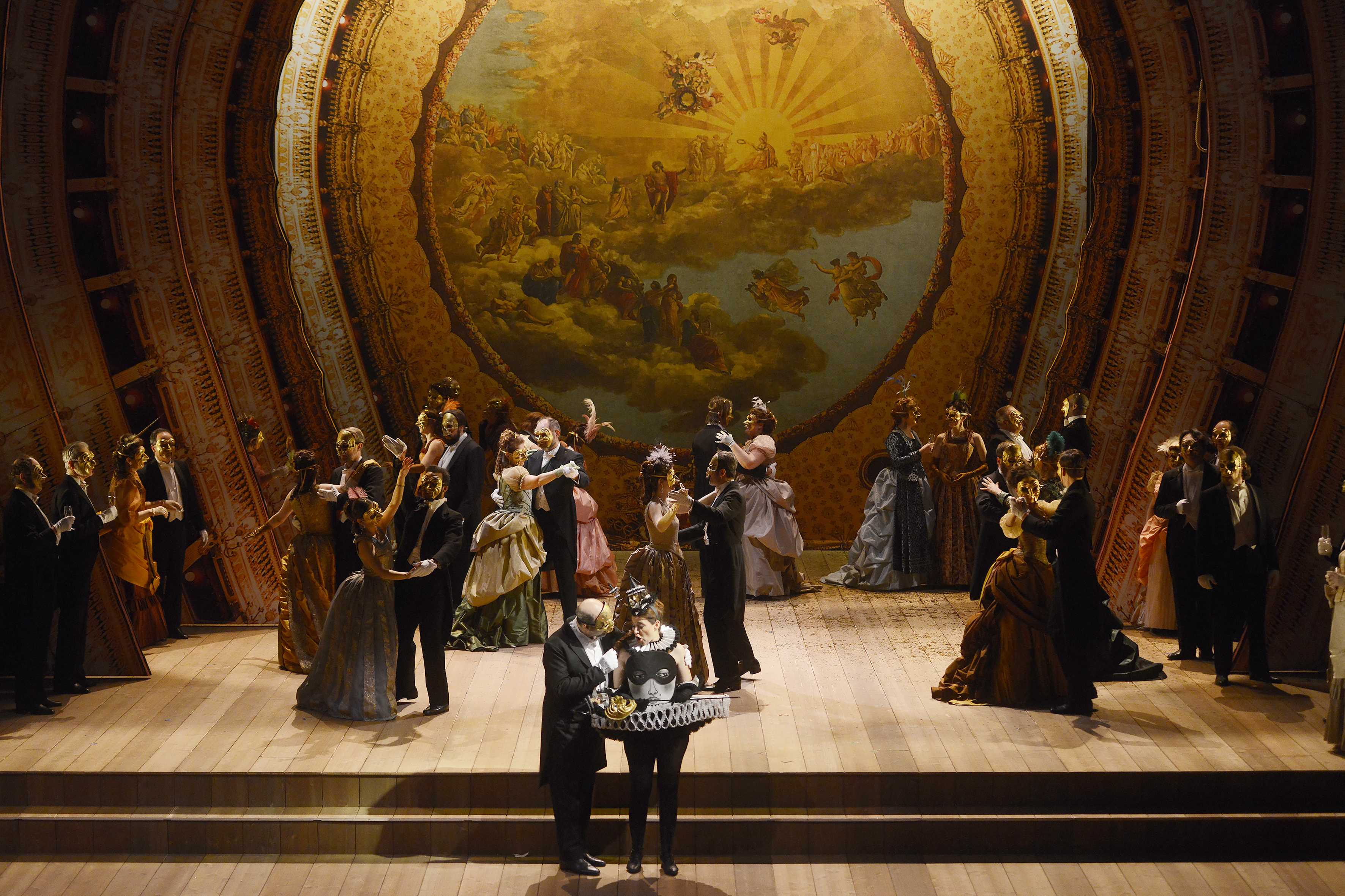 De Naples à Nancy, un Bal Masqué originel à l’Opéra - ResMusicaResMusica