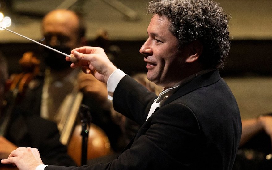 Gustavo Dudamel et l’Orchestre de l’Opéra de Paris admirables dans ...