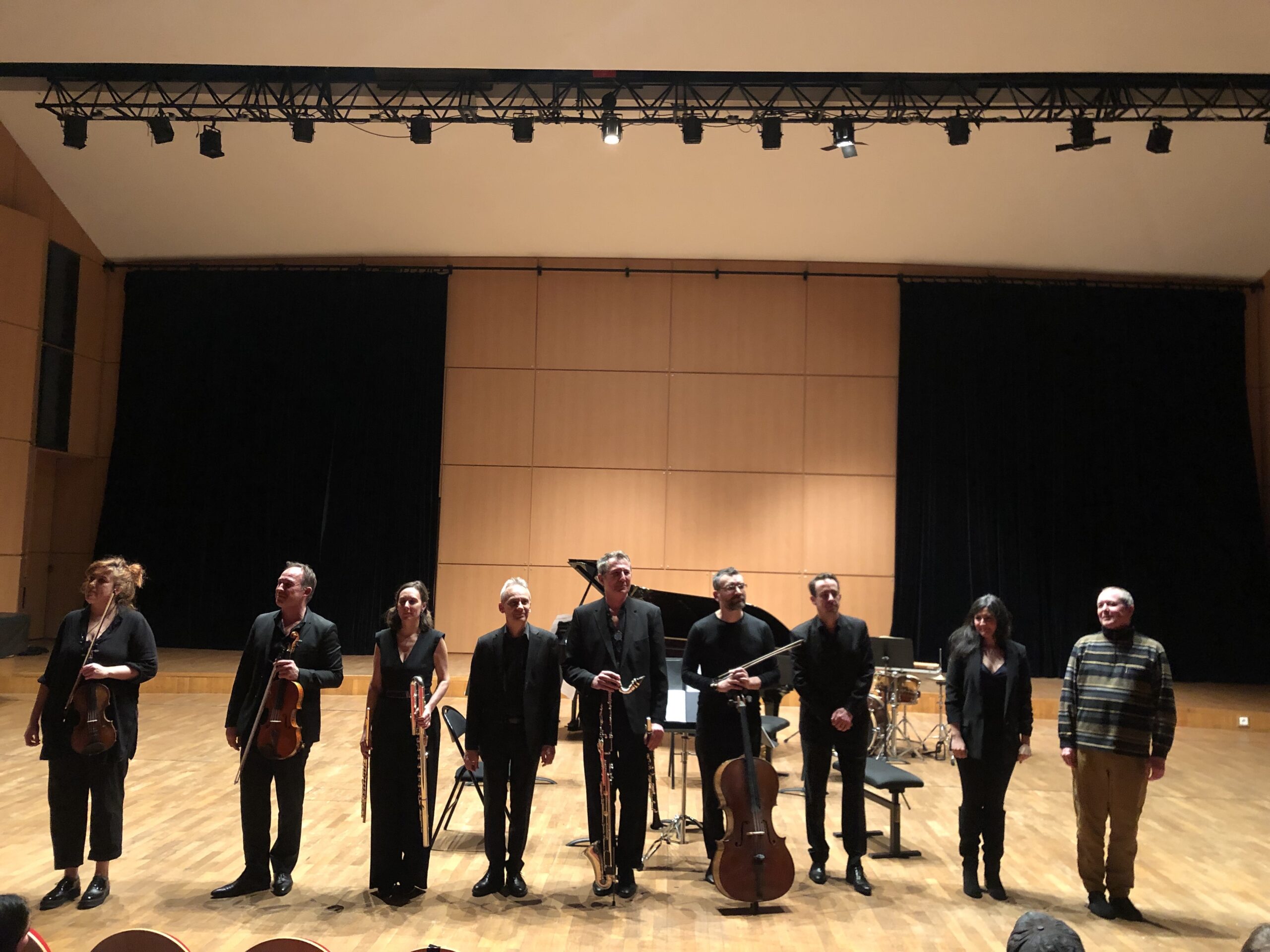 Concert Court-Circuit, entre jubilation et obsession - ResMusicaResMusica