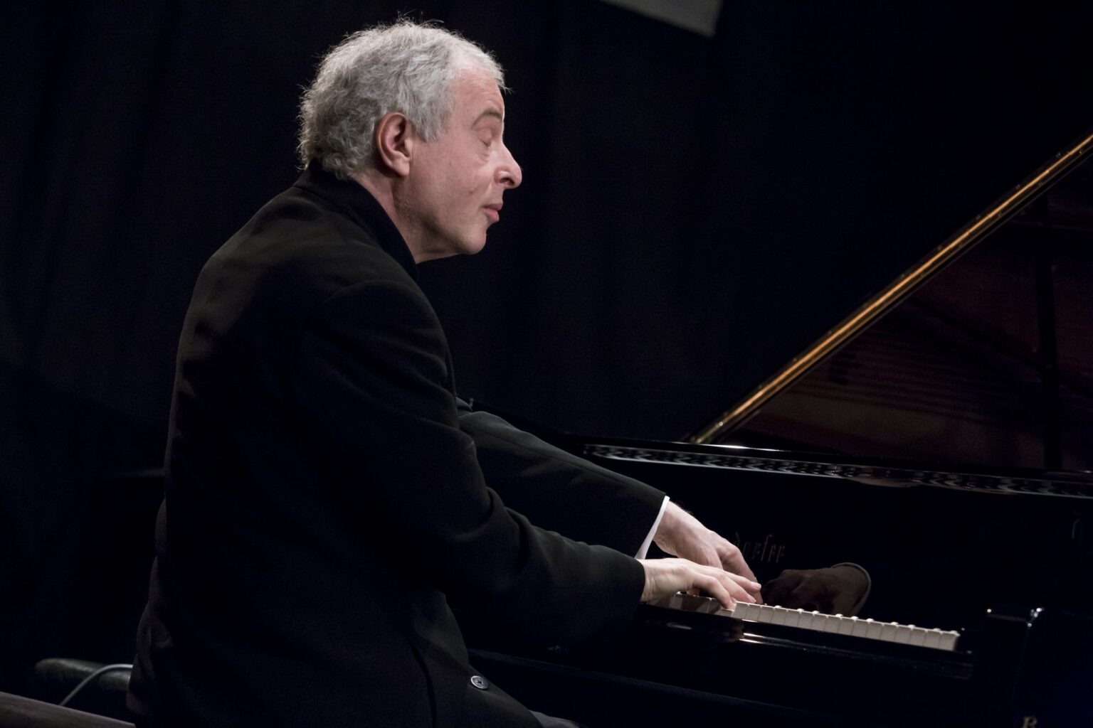 András Schiff dans un récital étincelant à la Philharmonie de Paris ...