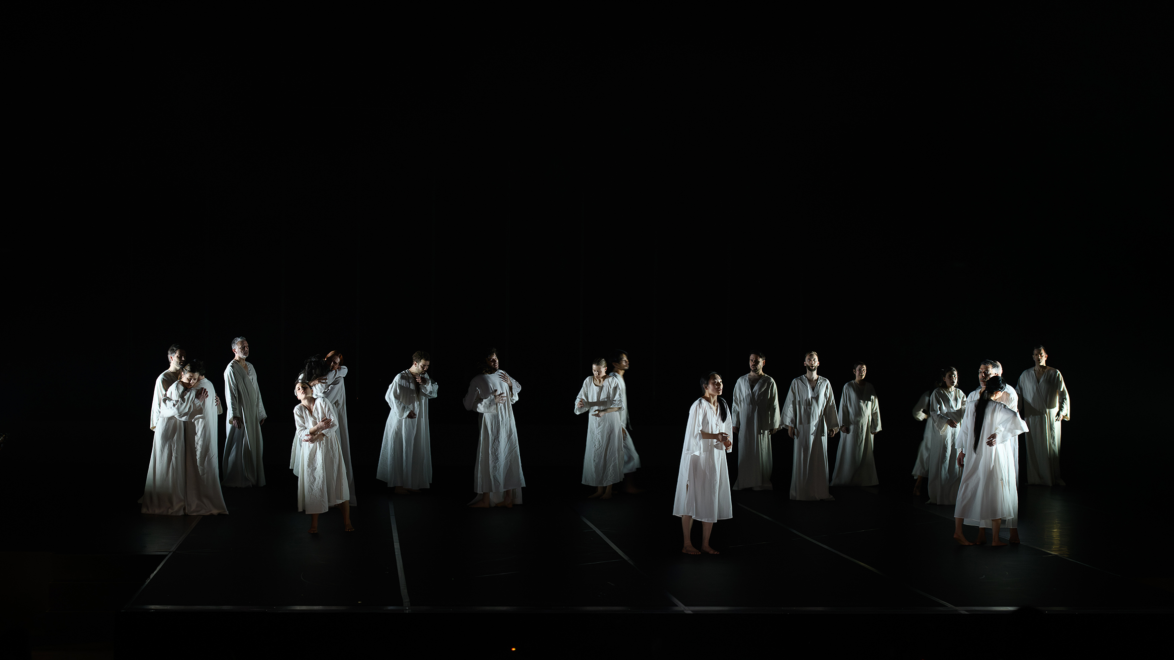 La Passion selon Sasha Waltz et Leonardo García Alarcón - ResMusicaResMusica