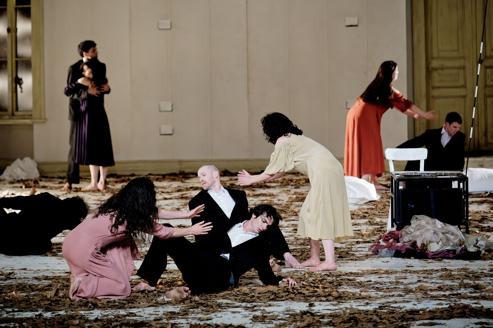 À Garnier, l’obsession Barbe-Bleue de Pina Bausch - ResMusicaResMusica