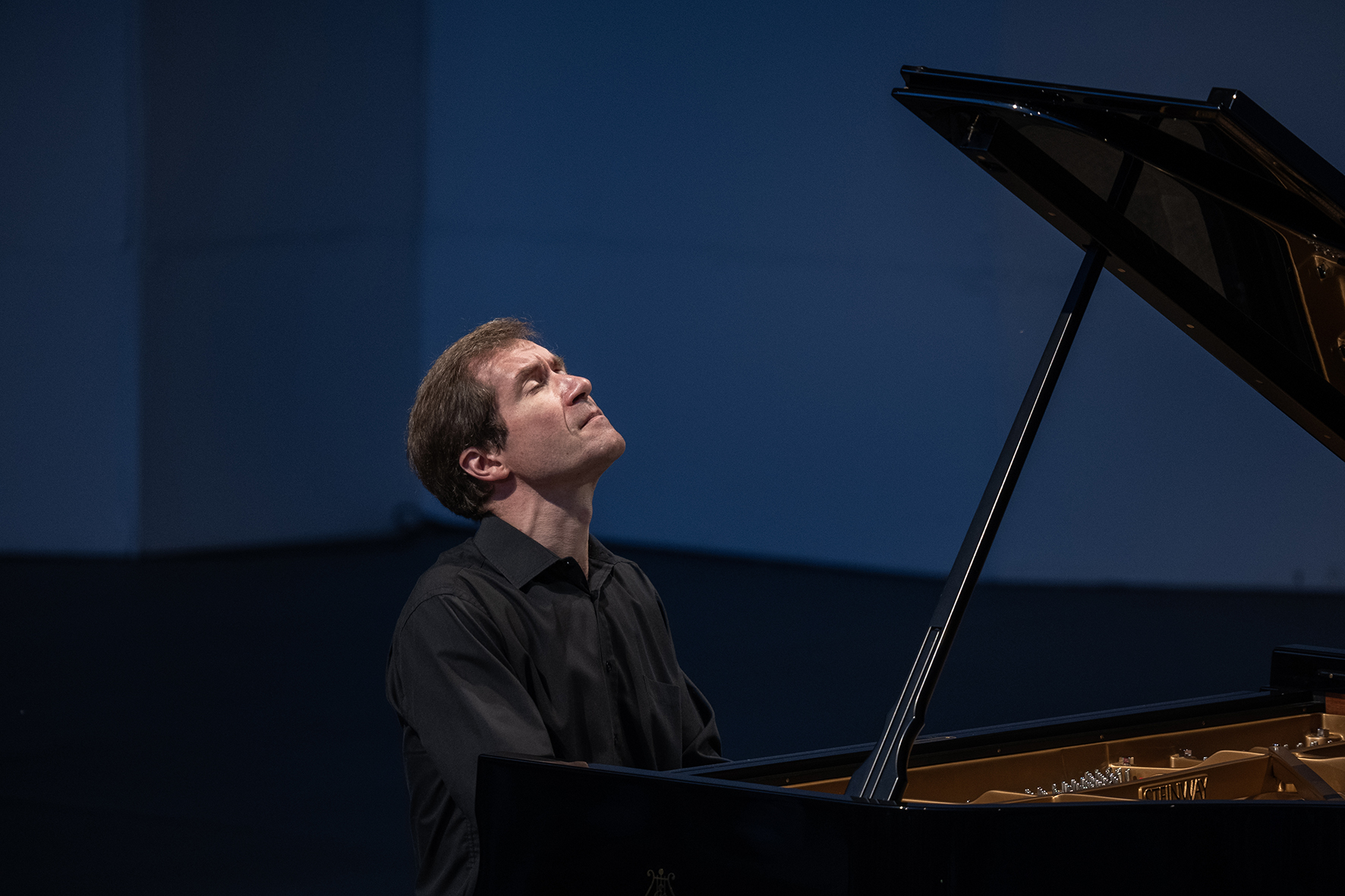 Le piano très romantique de Nikolaï Luganski à la Roque d’Anthéron ...