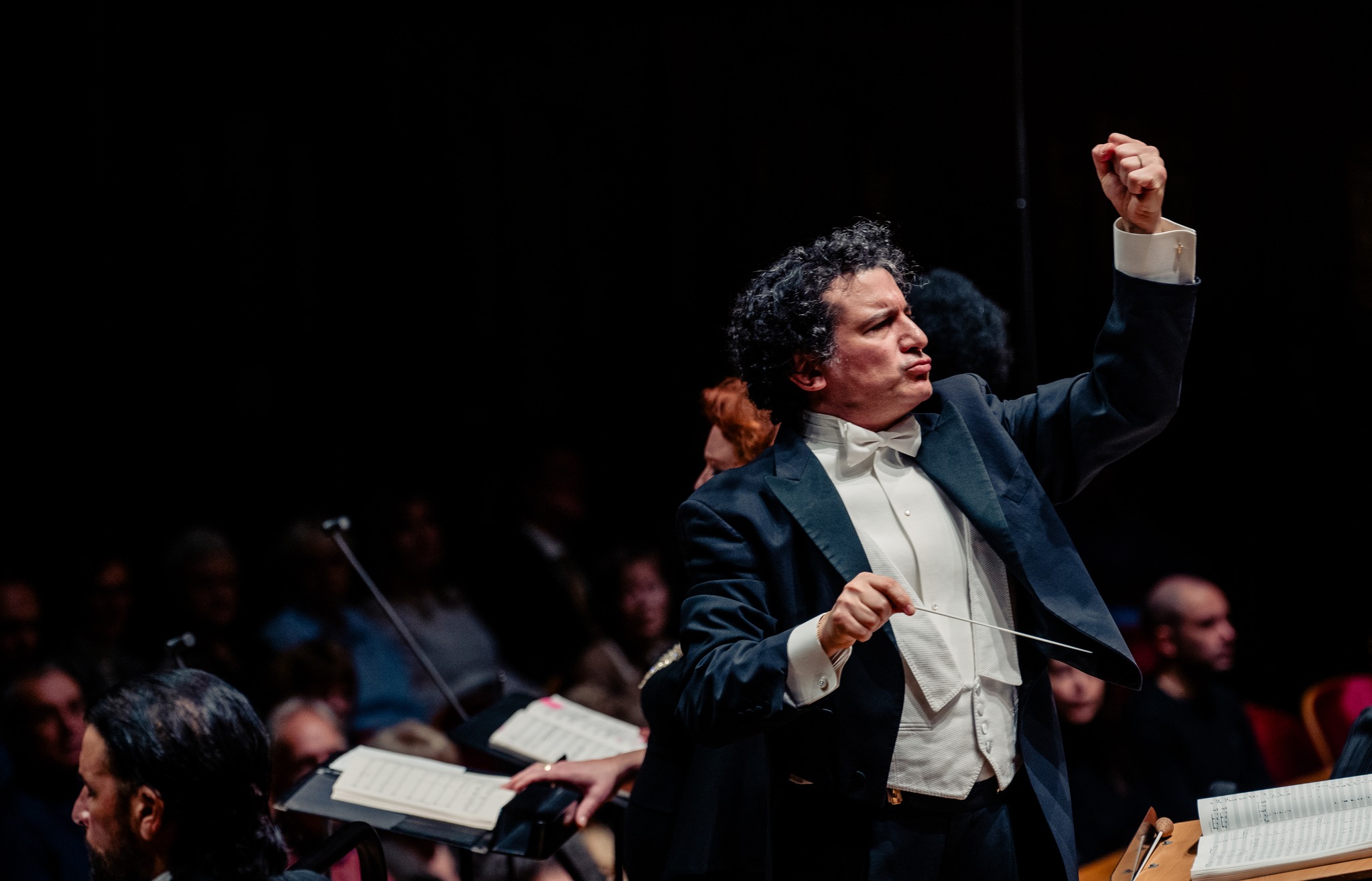 Alain Altinoglu et les forces de la Monnaie pour un époustouflant ...