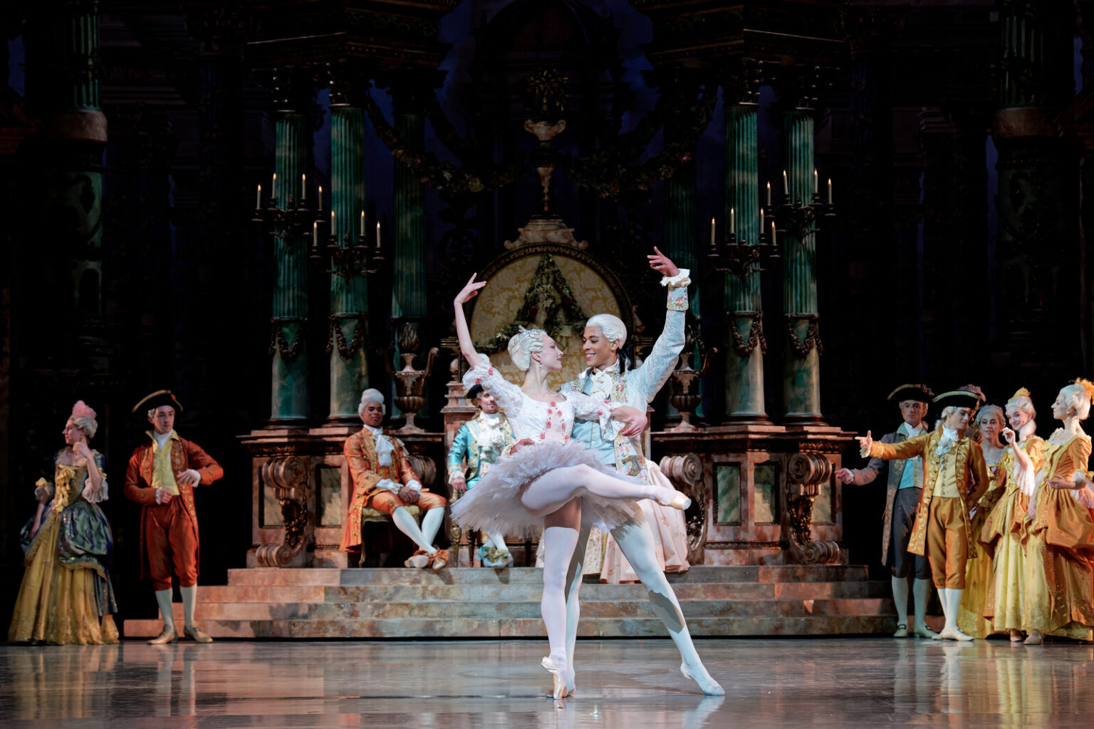 Le grand réveil de La Belle au bois dormant à l'Opéra Bastille - ResMusica