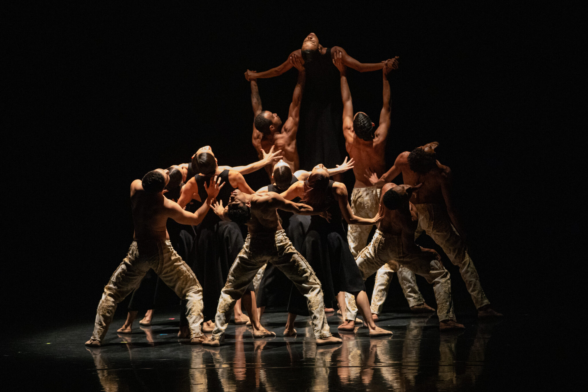 La São Paulo Dance Company de retour en France avec L’Odyssée ...